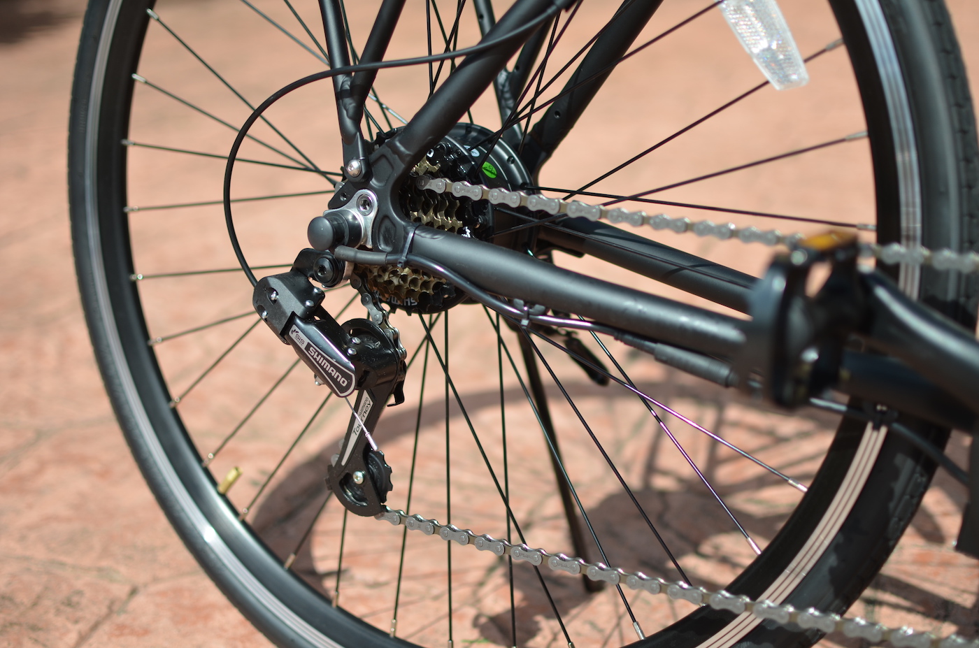 Swagtron EB12 electric bike review: A $999 hipster-spec commuter e-bike