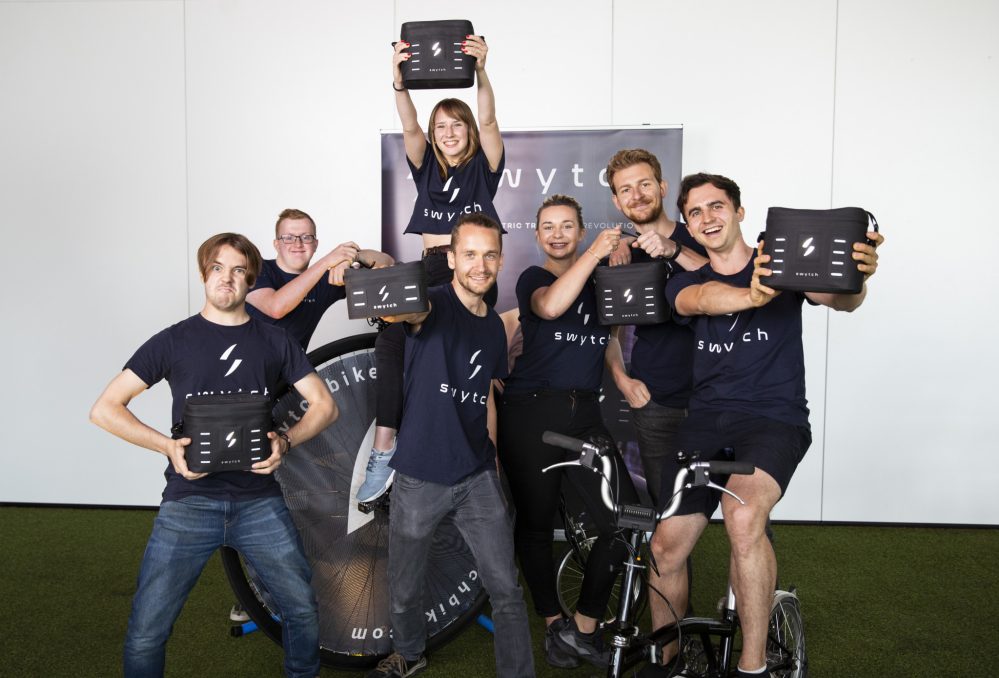 Swytch unveils 'world's smallest' electric bike conversion kit for just ...