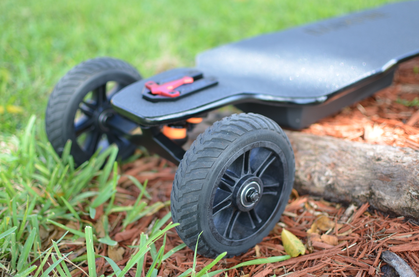 Backfire Ranger X2 review: you need the new all terrain electric skateboard