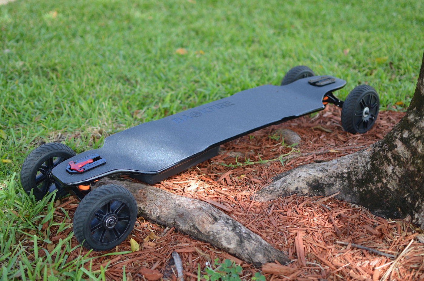 Backfire Ranger X2 review: you need the new all terrain electric skateboard