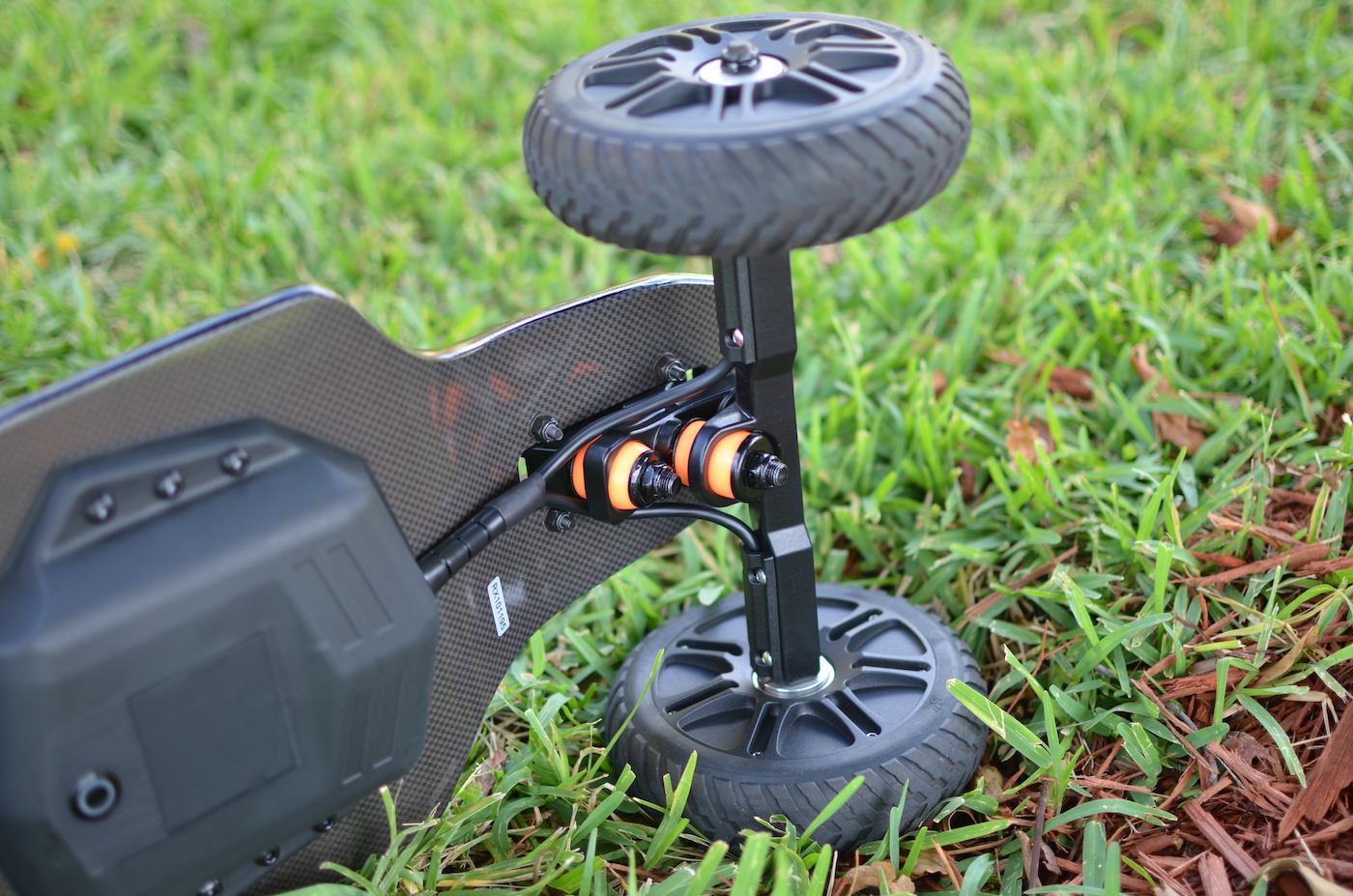 Backfire Ranger X2 review: you need the new all terrain electric skateboard