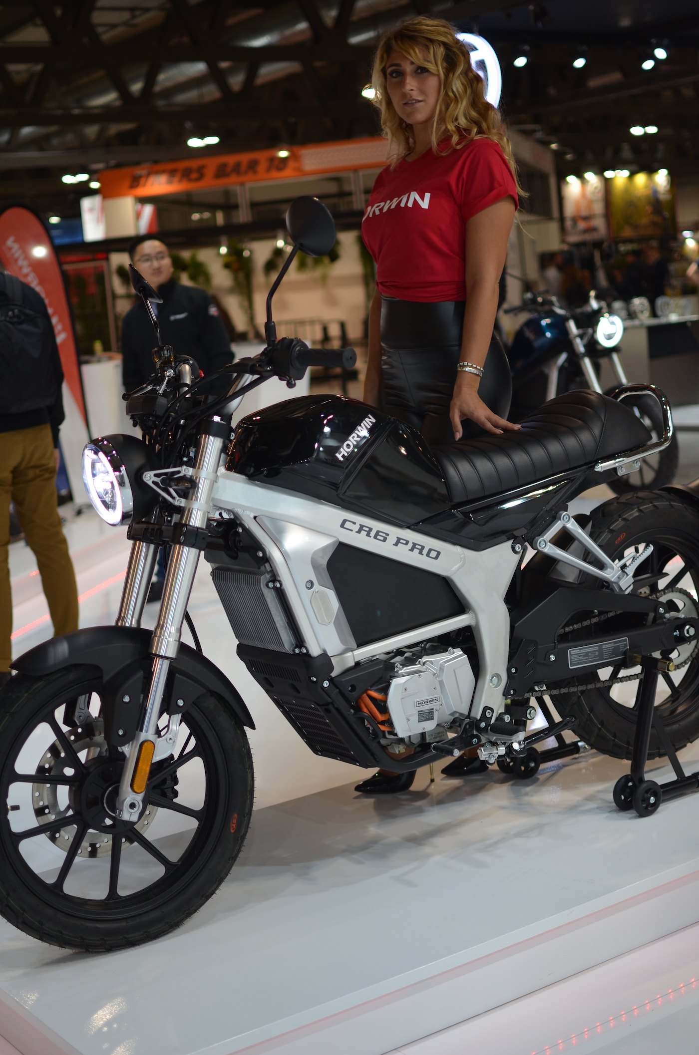Horwin CR6 Pro 65 MPH electric motorcycle launched at EICMA