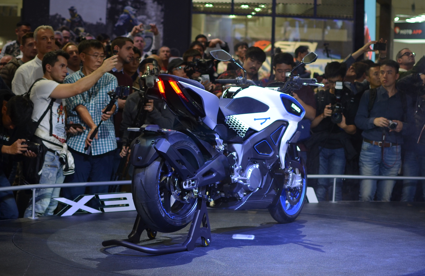 KYMCO RevoNEX unveiled: 120 MPH electric motorcycle with 6-sp shifter