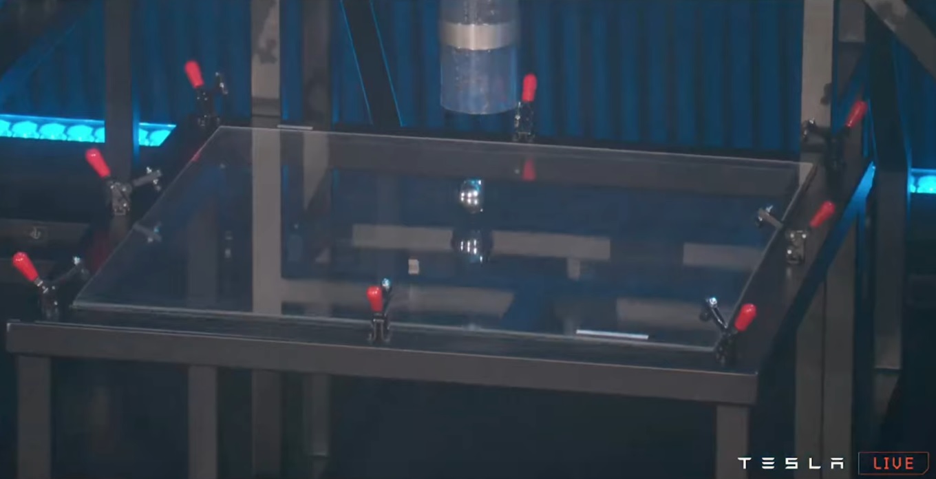 A few too many rounds: Tesla Cybertruck window shattering - Electrek