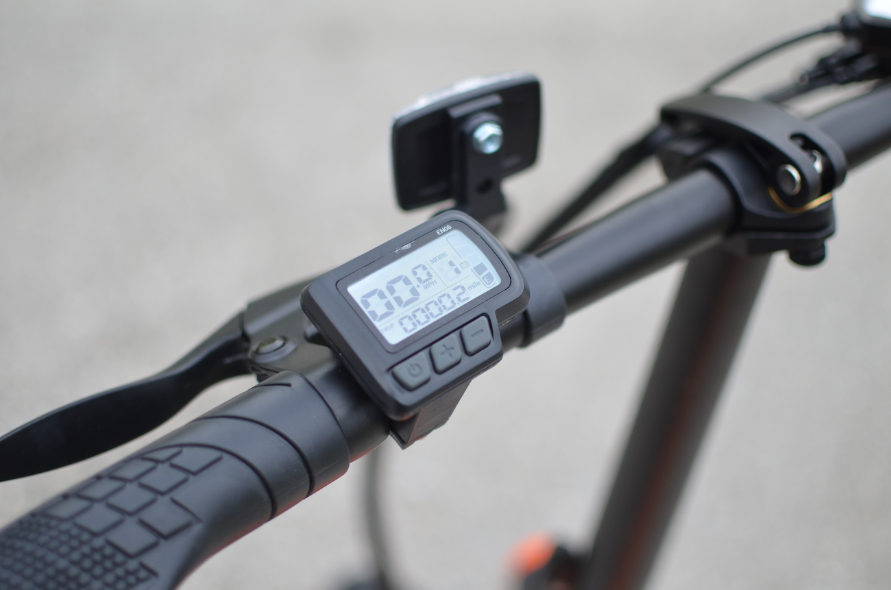 Review: Swagtron's $699 EB7 Plus electric bike is ready for the urban ...