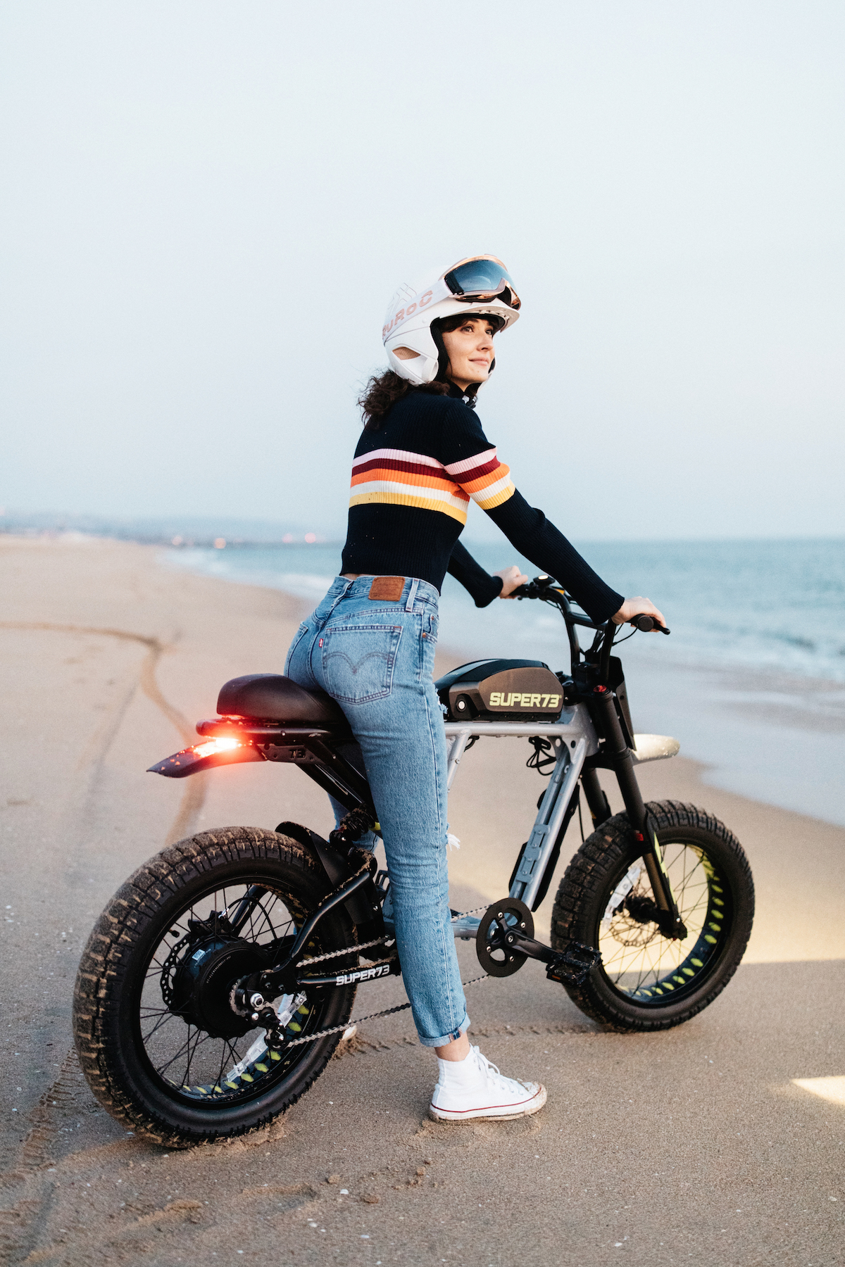 Super73 R-Series 2kW full suspension electric bikes begin deliveries ...