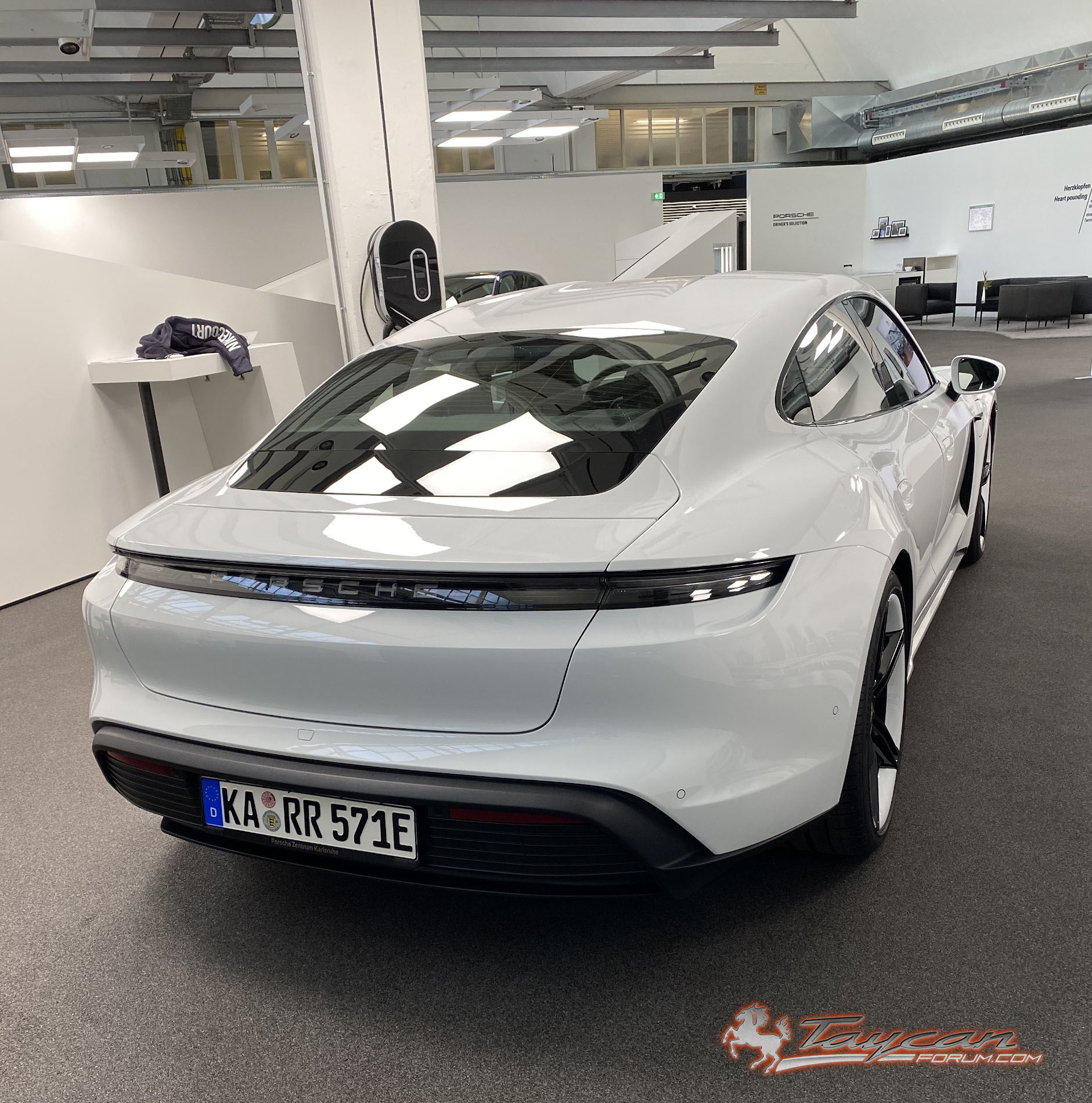 Porsche delivers first Taycan 4S — the less expensive version of its ...