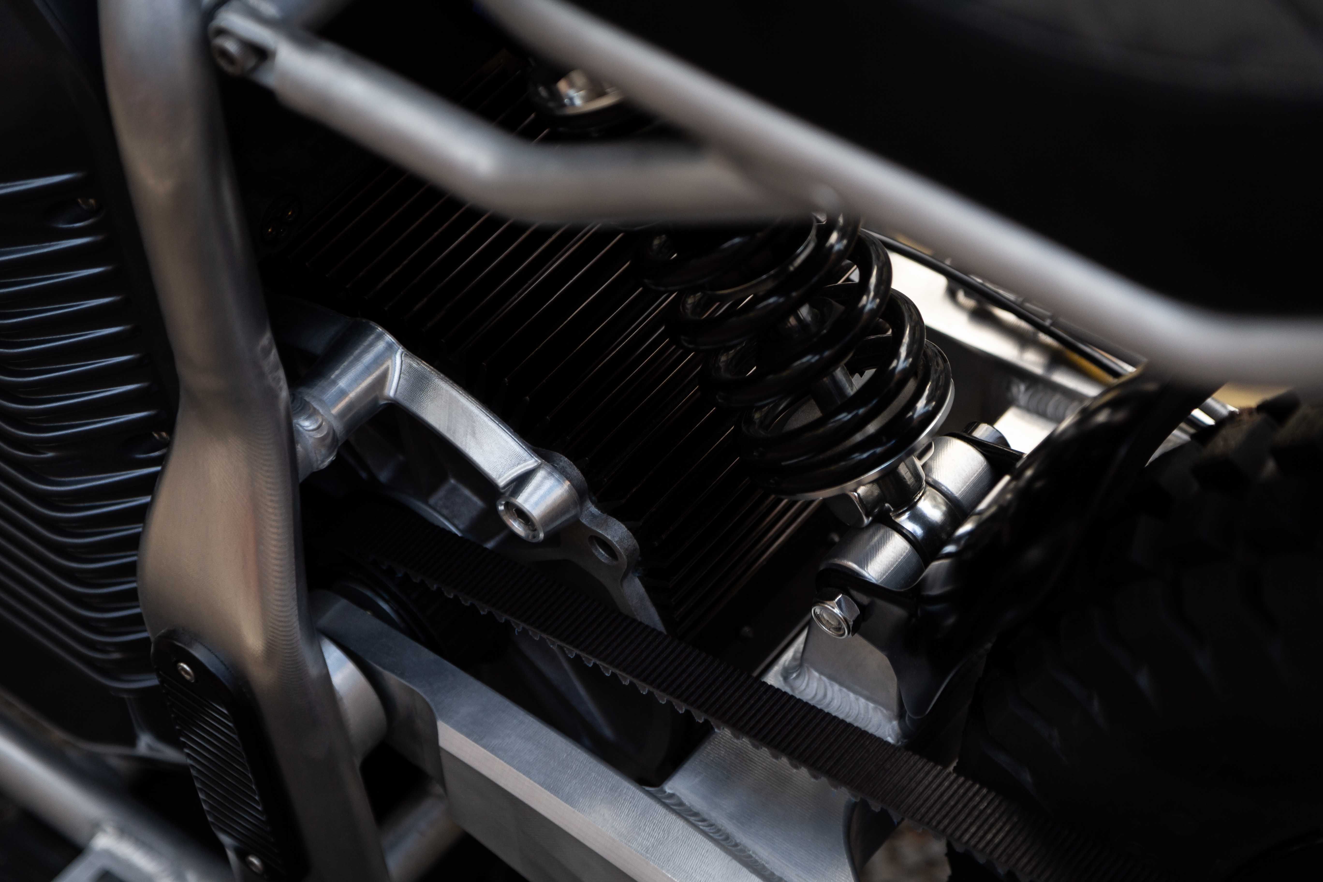 Switch motorcycles unveils retro-futuristic eSCRAMBLER electric ...