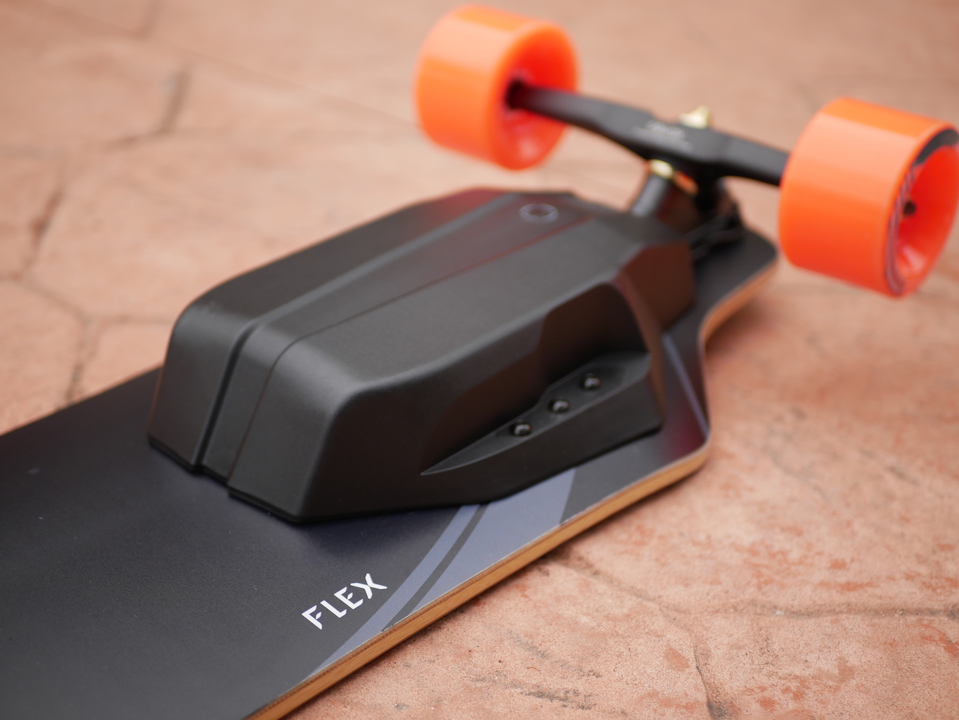 Exway Flex electric skateboard review: Better than Boosted at half the ...