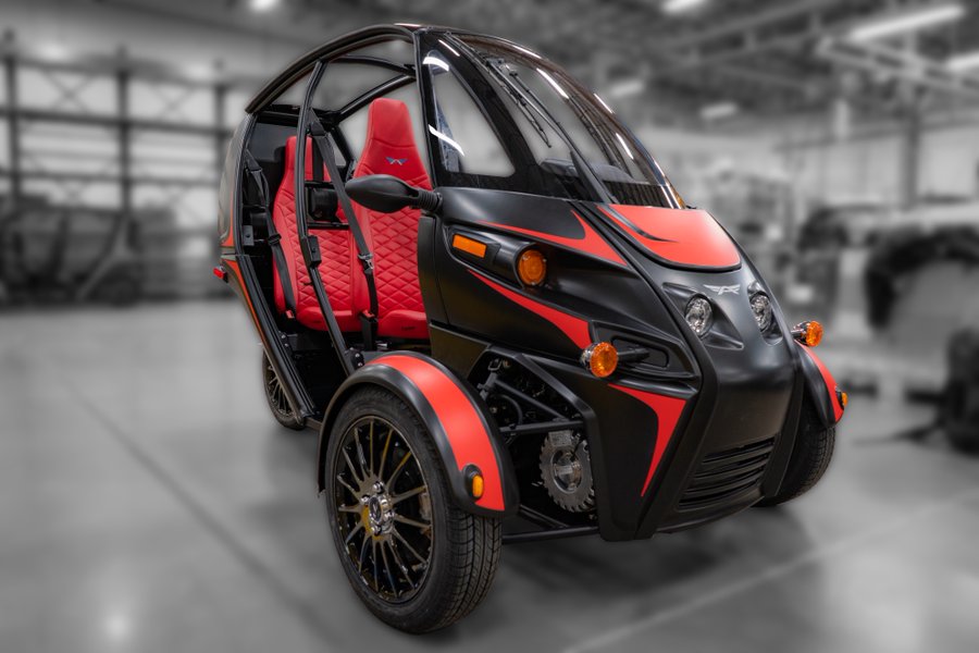 Arcimoto's 3-wheeled Fun Utility Vehicle will get home delivery from DHL
