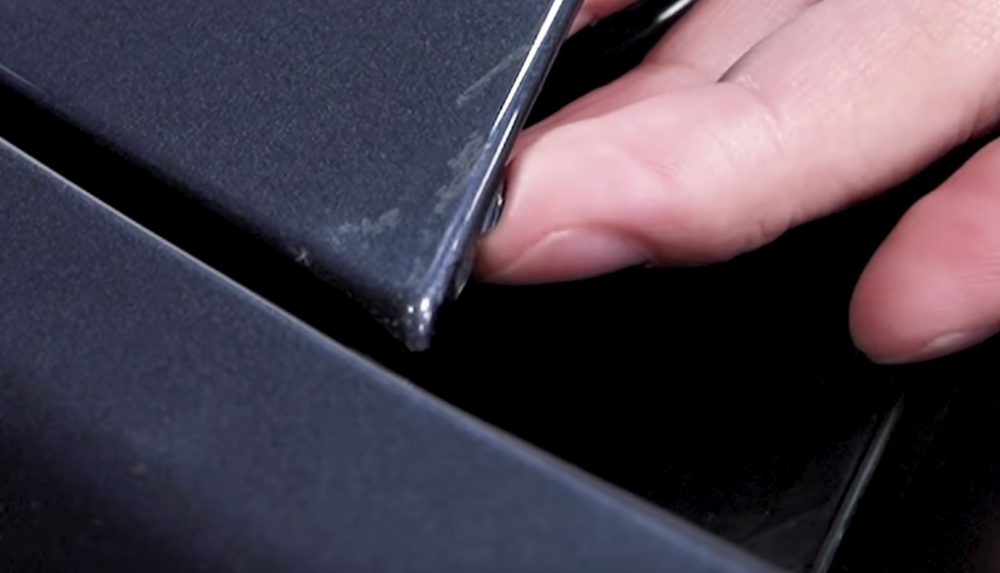 Tesla Model Y: detailer points out paint defects on brand new electric ...
