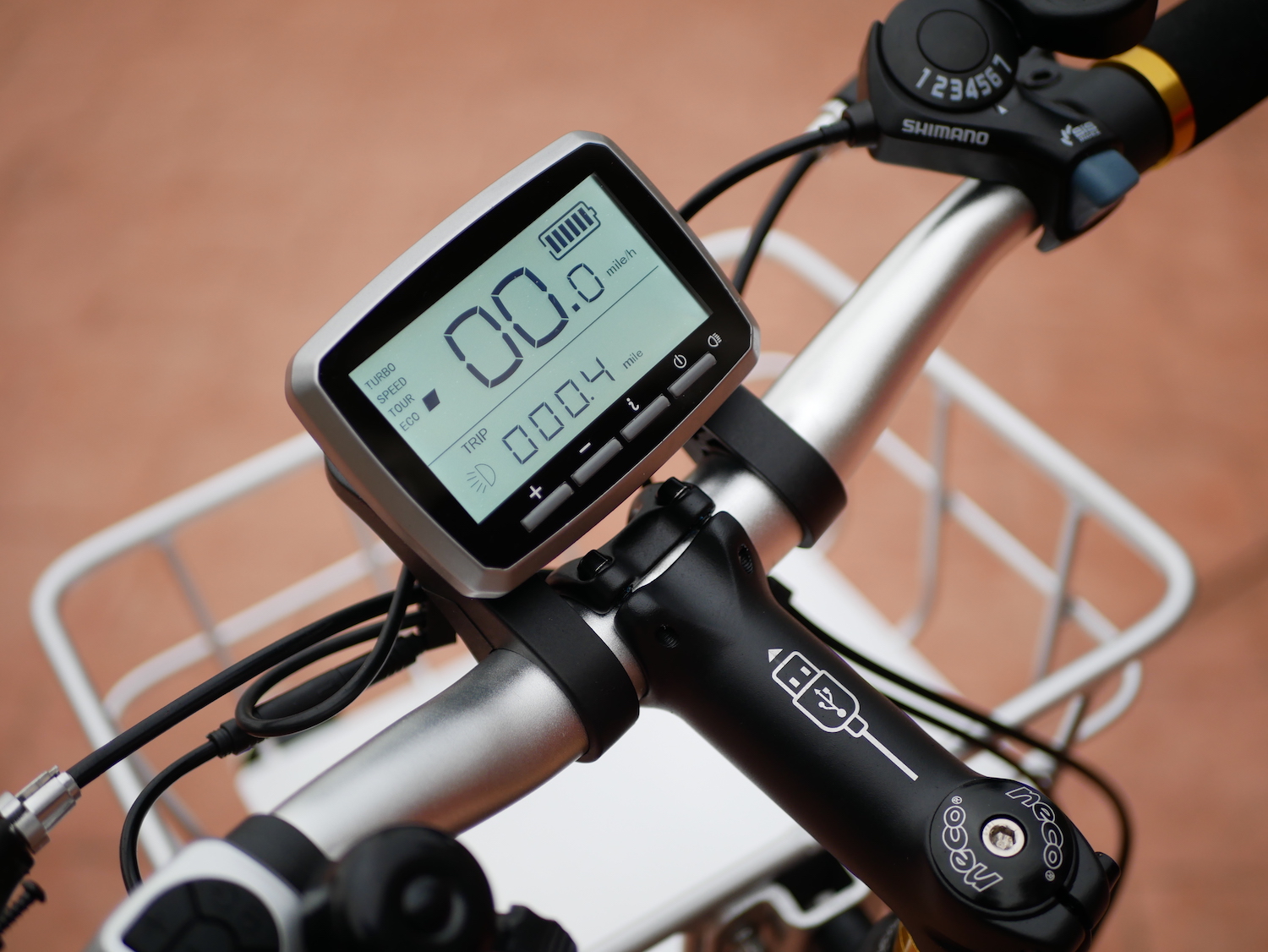 Buzz E-bike review: A good mid-drive electric bicycle for a great price