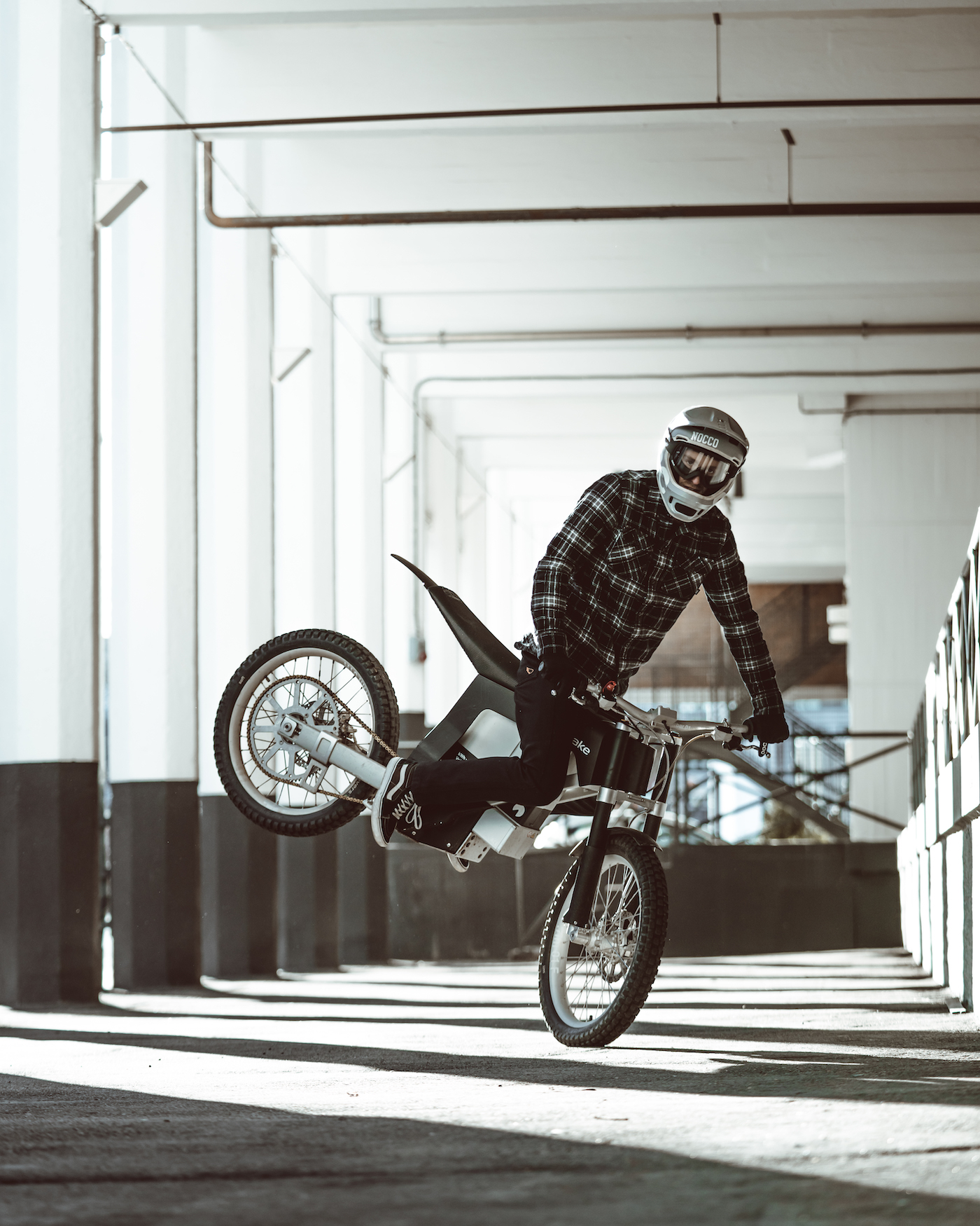 CAKE Kalk Ink unveiled as lower priced 50 MPH electric motorcycle