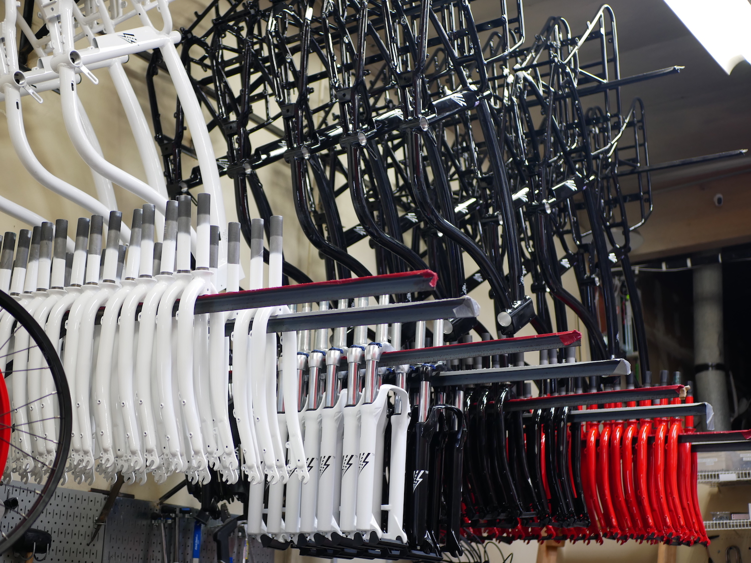 Electric bike company builds all their e-bikes in the US - here's how!