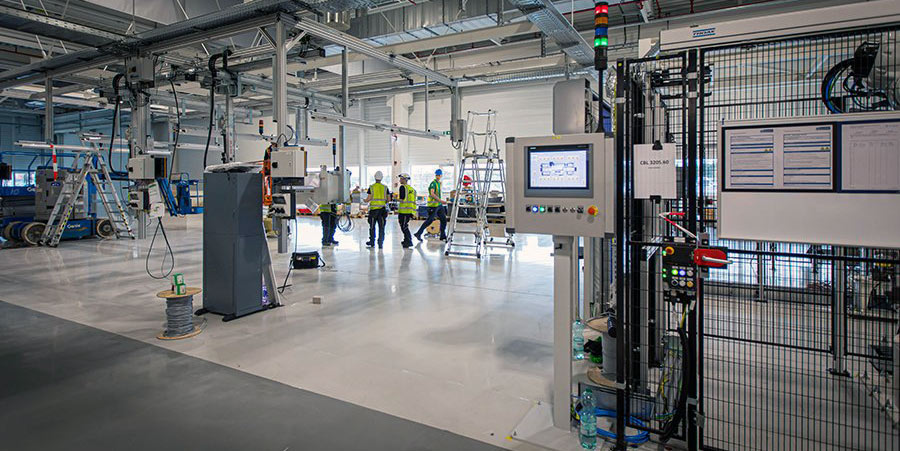 Volvo launches Belgium battery assembly line for all-electric XC40 ...