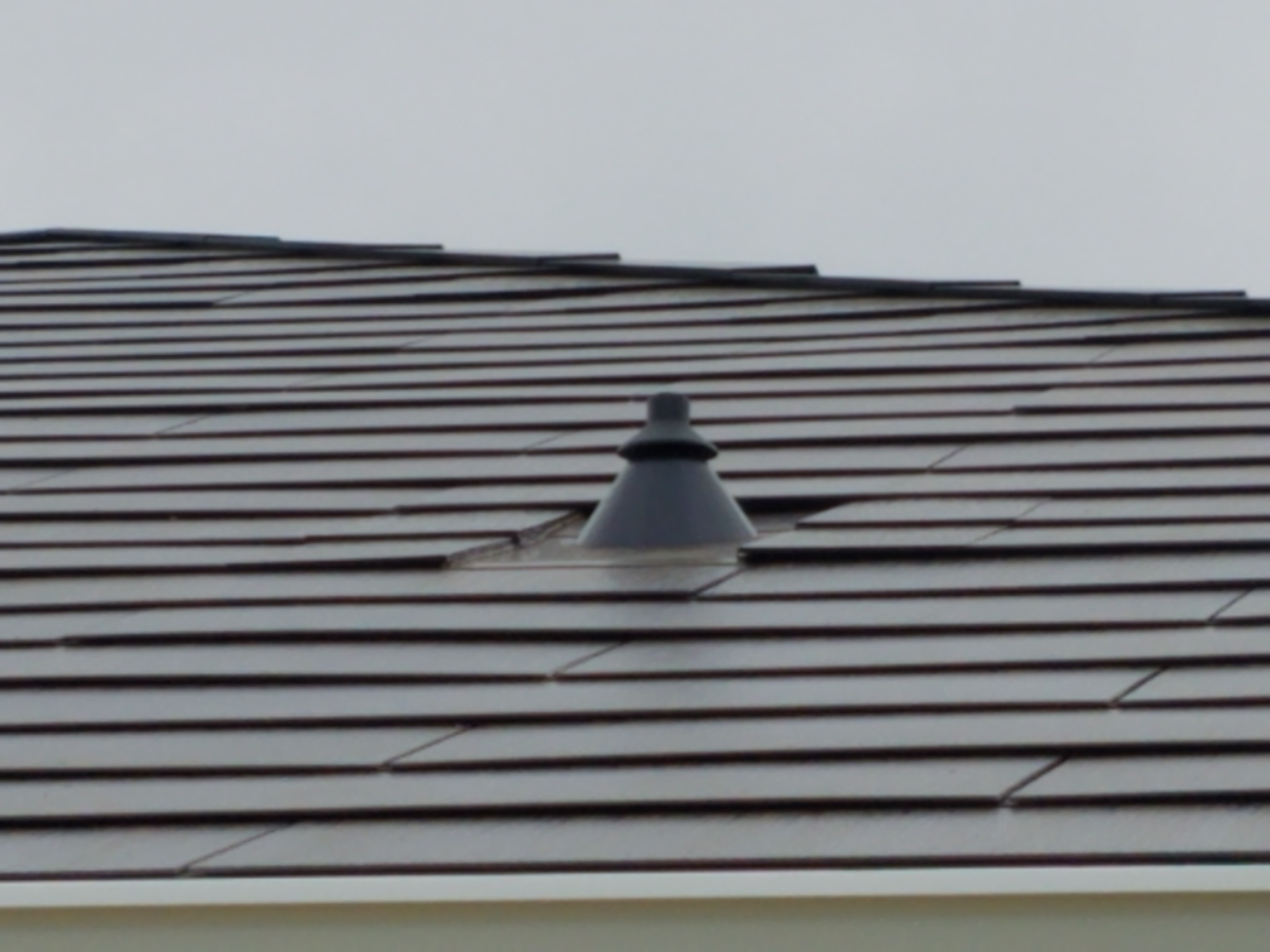 First look at Tesla's biggest solar roof installation yet - it's ...