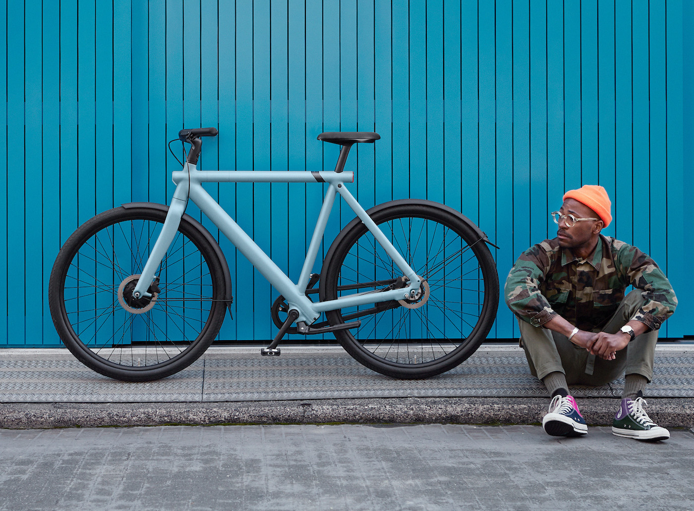 VanMoof to unveil next-gen sleek urban electric bikes, drops teaser video