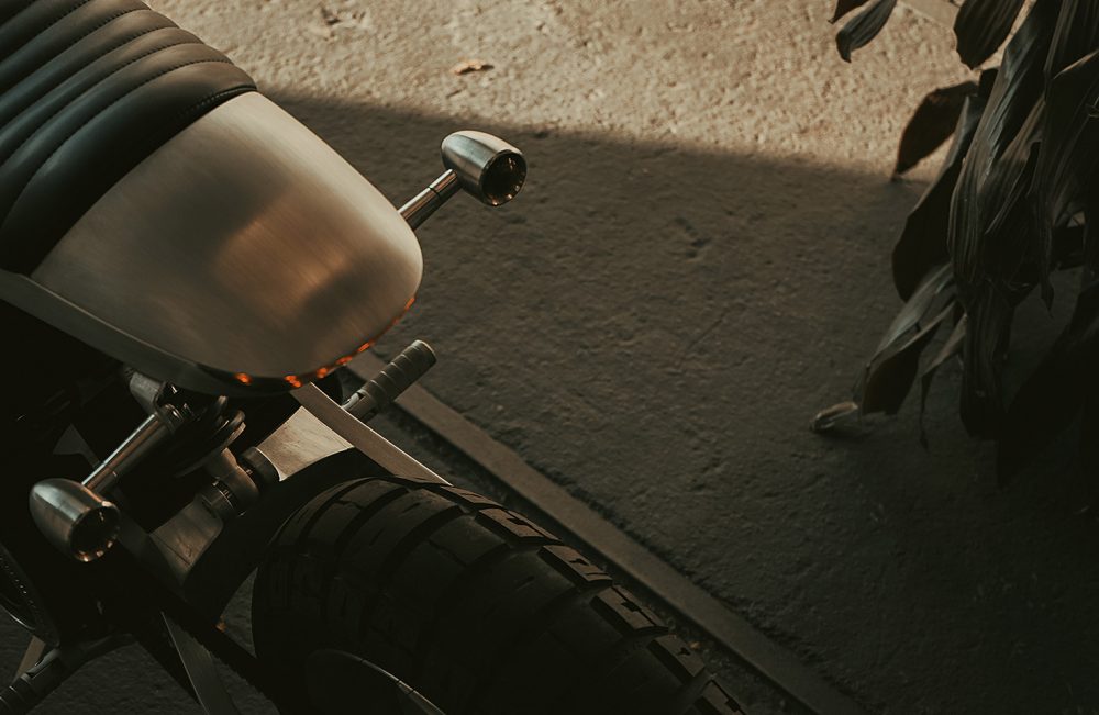 Brooklyn-based 90+ MPH Tarform Luna electric motorcycle launched - Electrek