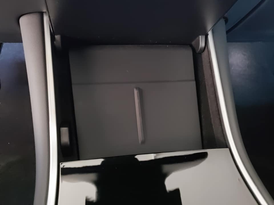 Tesla upgrades US-made Model 3 with wireless charger and USB-C ports ...