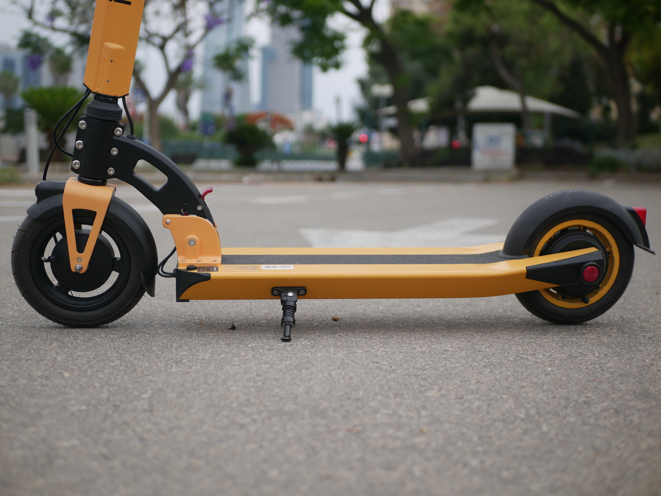 Inokim Light 2 electric scooter review: The reason this scooter costs more