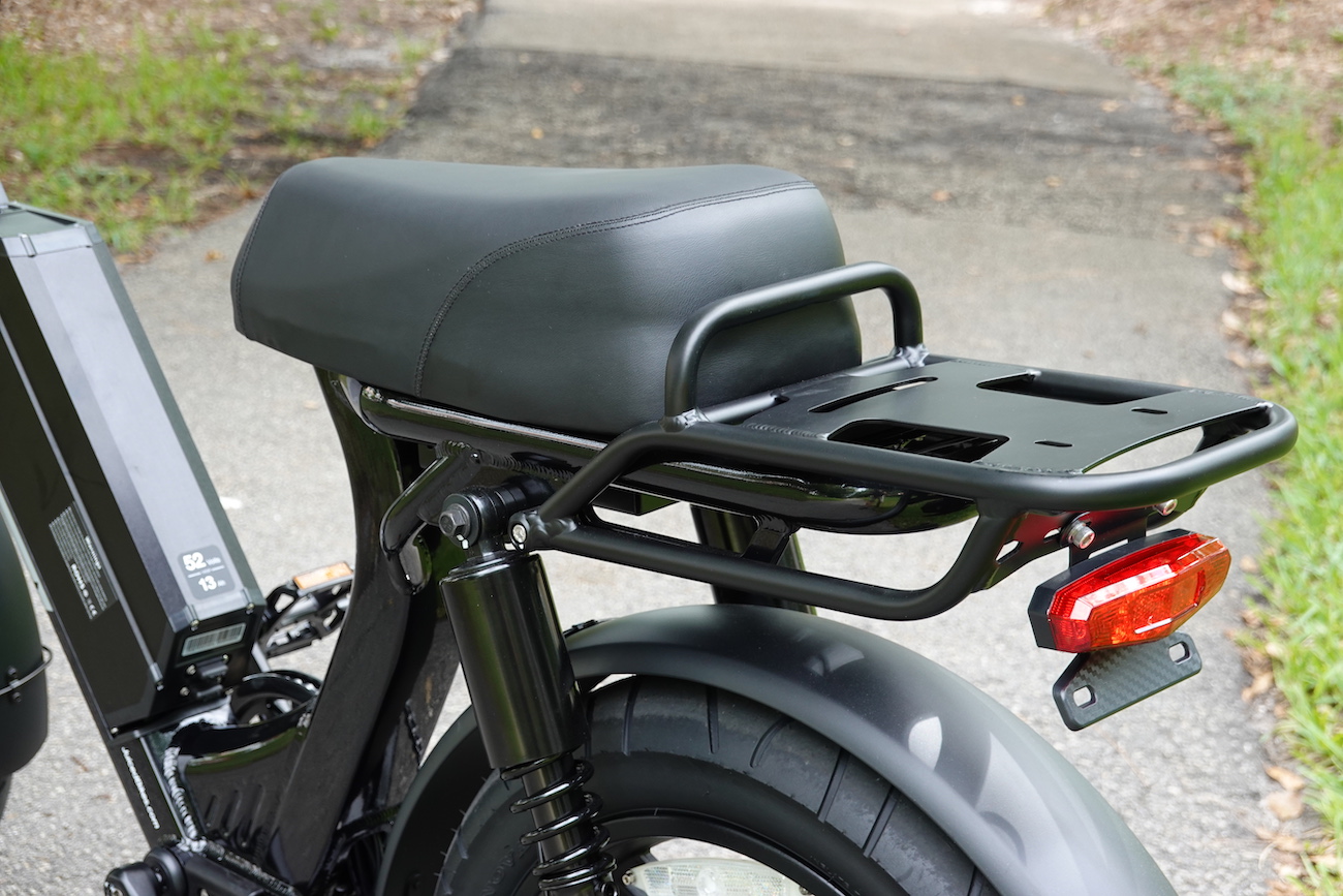 Juiced Scorpion electric bike review: an affordable e-moped with style!