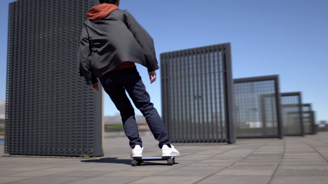 Walkcar electric scooter is the size and shape of a 10 MPH laptop