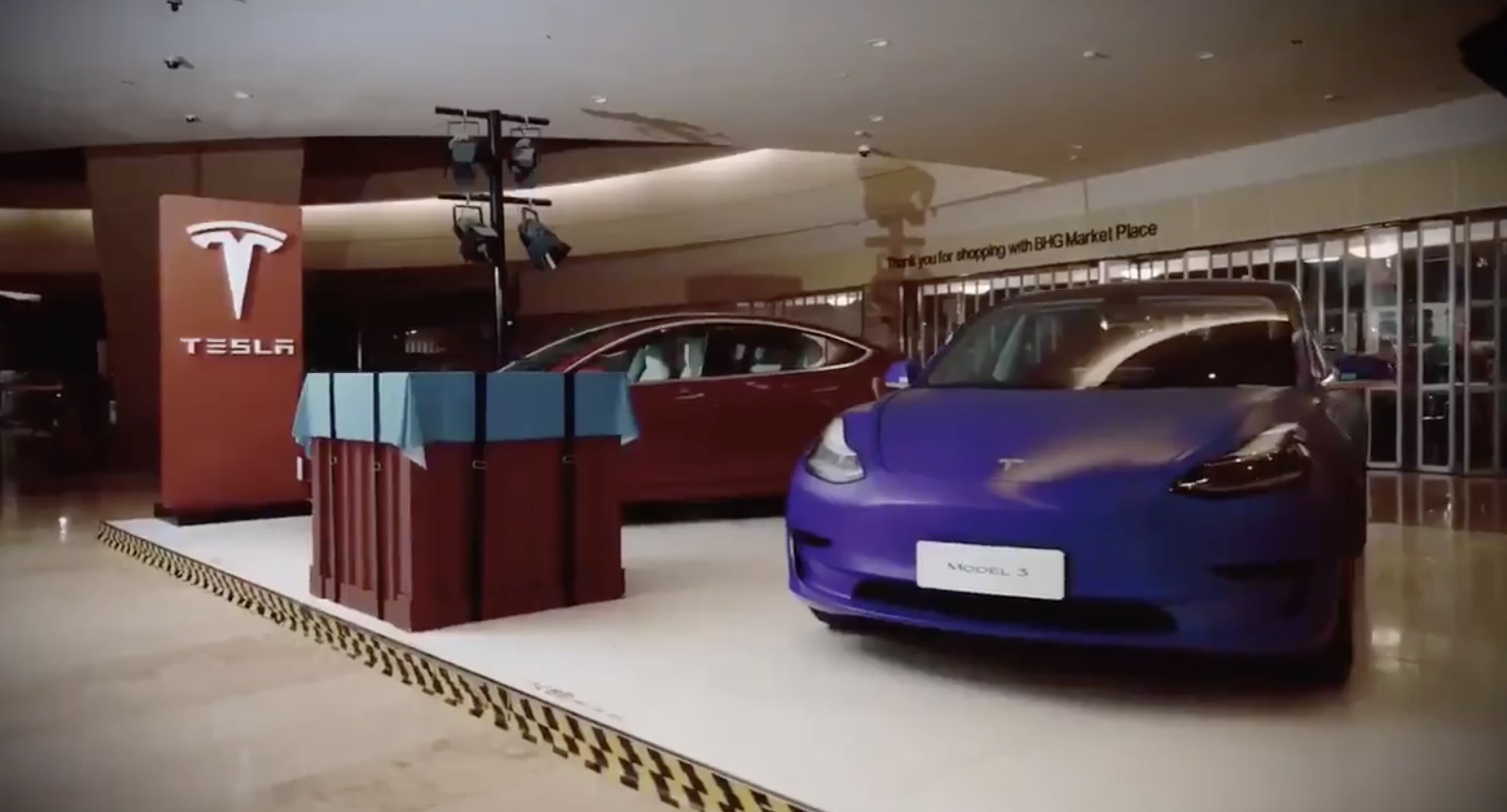 Tesla unveils real purple Model 3 and Model X as part of massive new ...