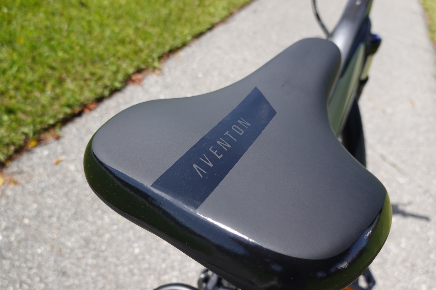 Aventon Level electric bicycle review: Please, take my money!