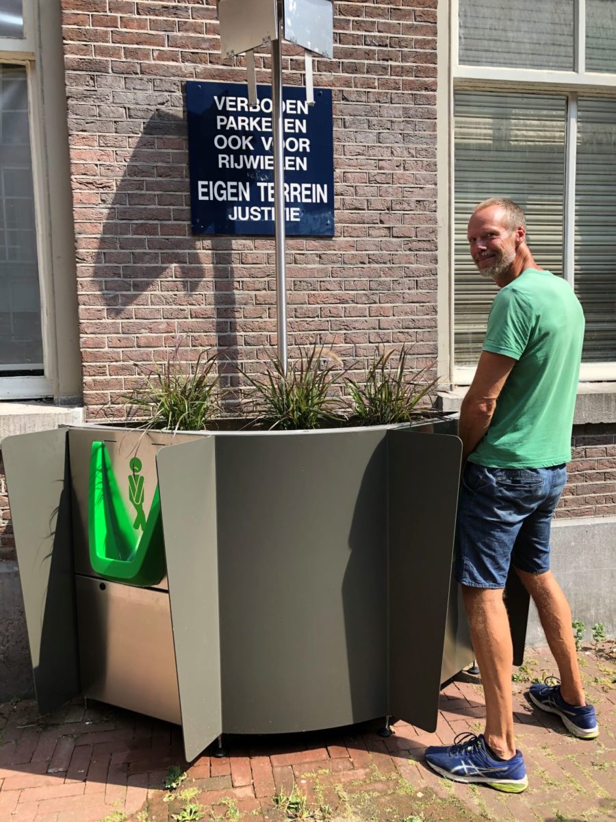 This might be the coolest, most eco-friendly urinal ever - Electrek