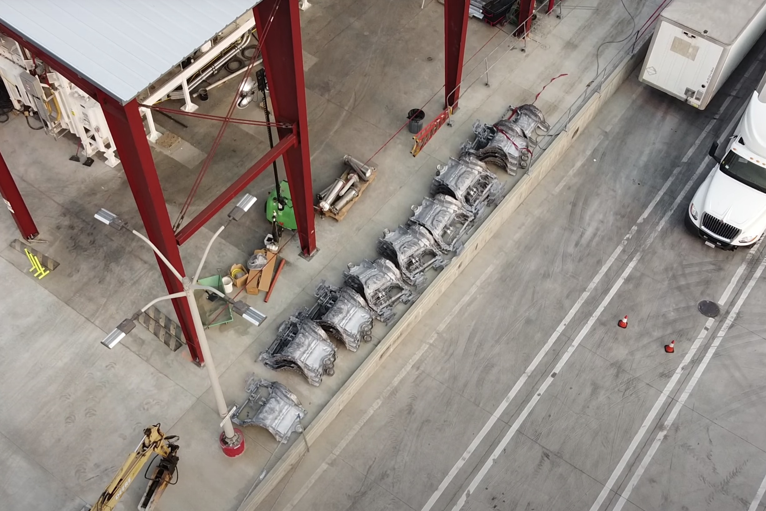Drone flyover of Tesla’s massive new casting machine shows new parts ...