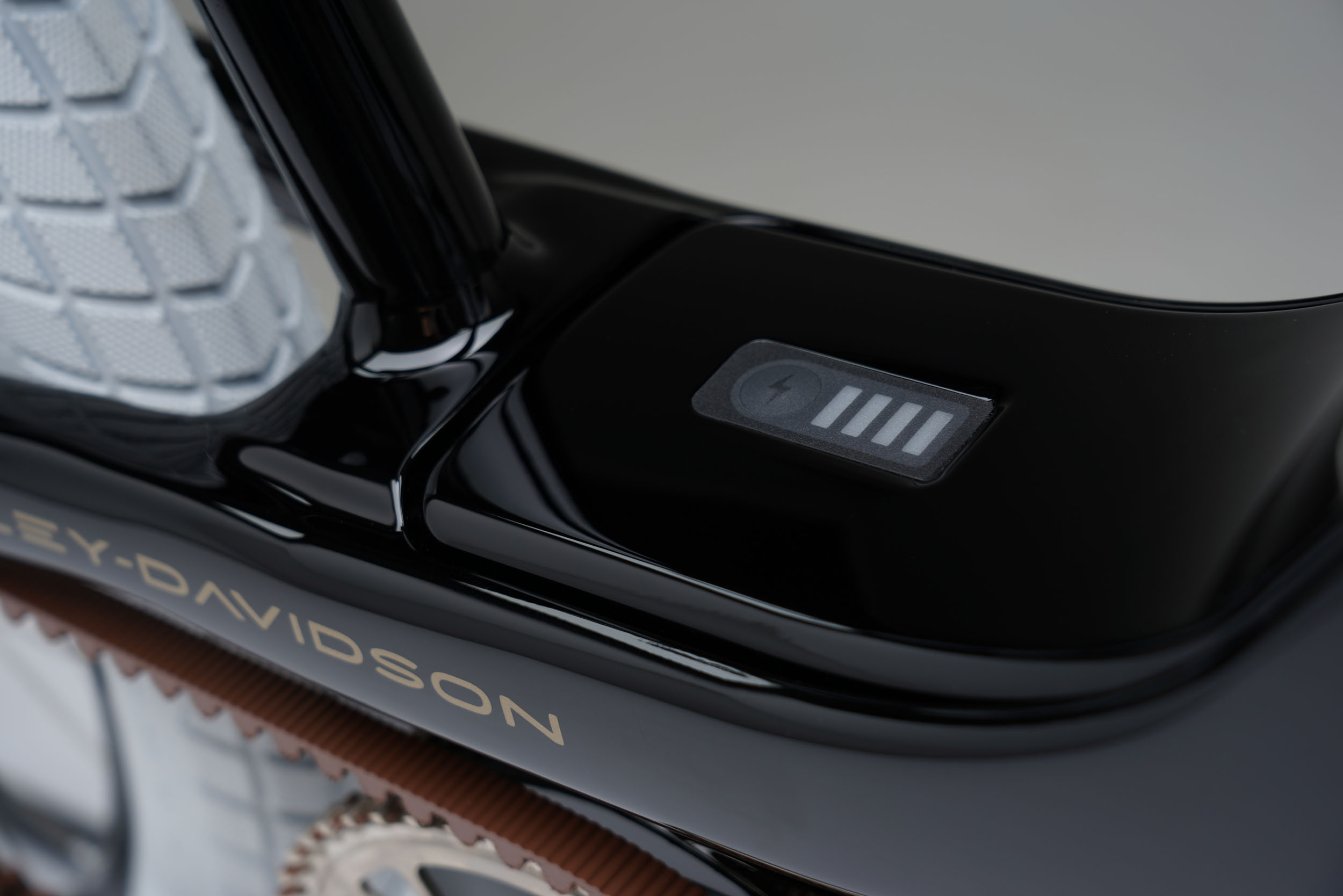 Harley-Davidson's stunning first electric bike broke the internet - and ...