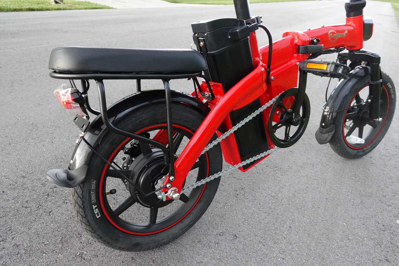 F-Wheel A5 review: Testing a budget Chinese e-bike for an American ride