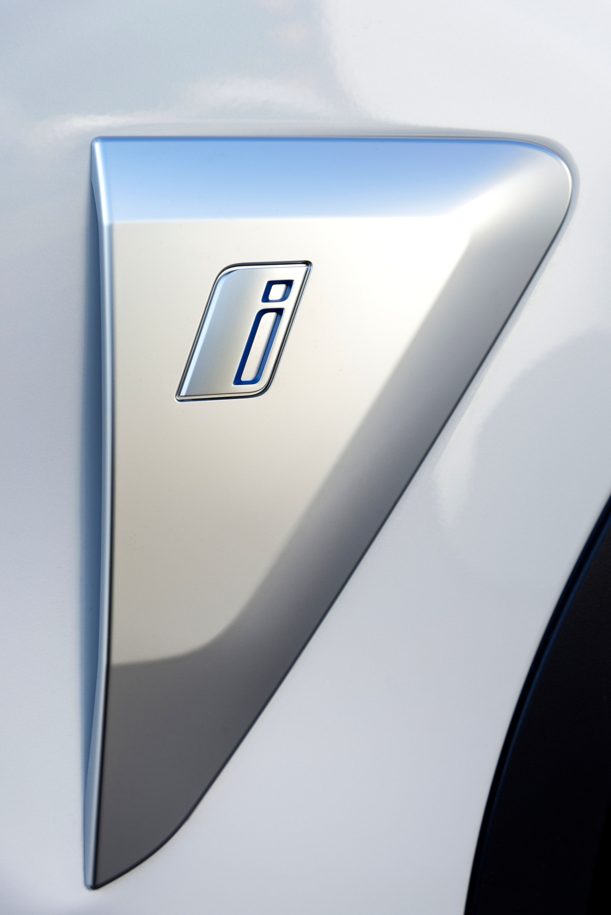 BMW launches iX3 electric SUV [Gallery] | Electrek