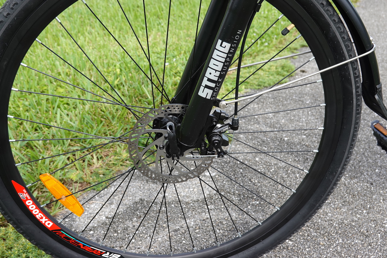 Macwheel Cruiser budget electric bike review: Cheap thrills at $799 ...