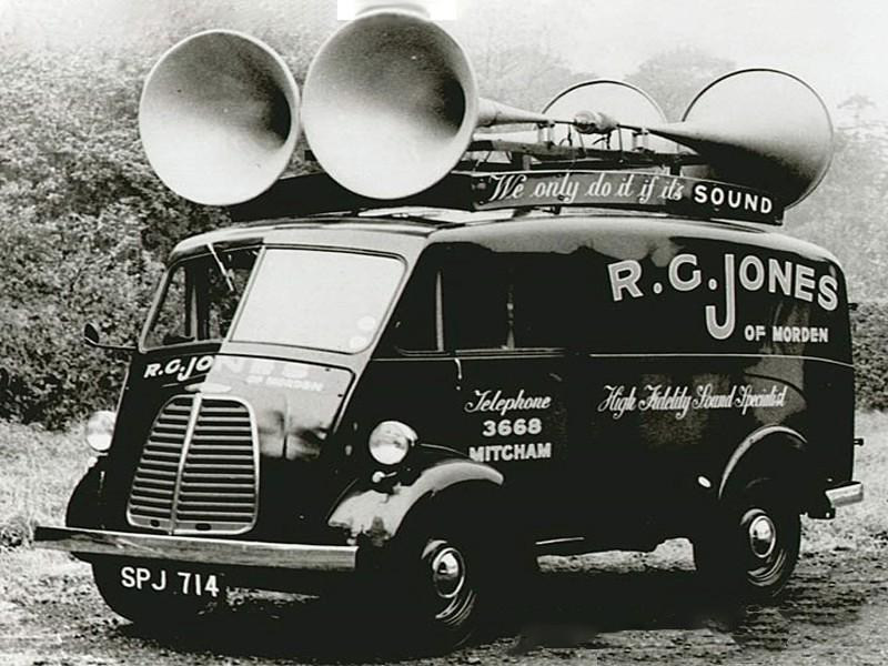 The beloved British Morris van returns as the reimagined electric JE ...