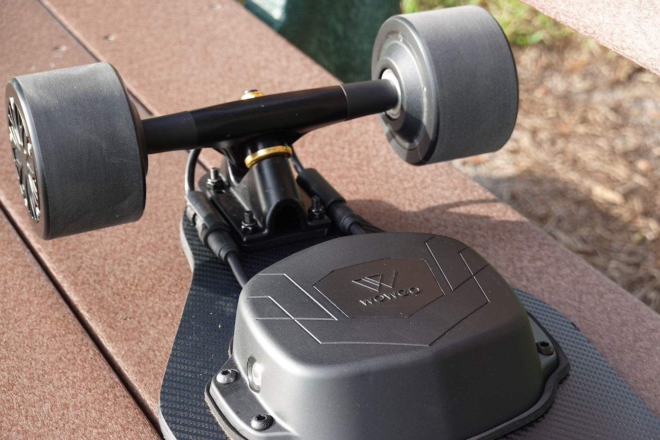 WowGo Knight review: A $429 electric skateboard worth so much more!