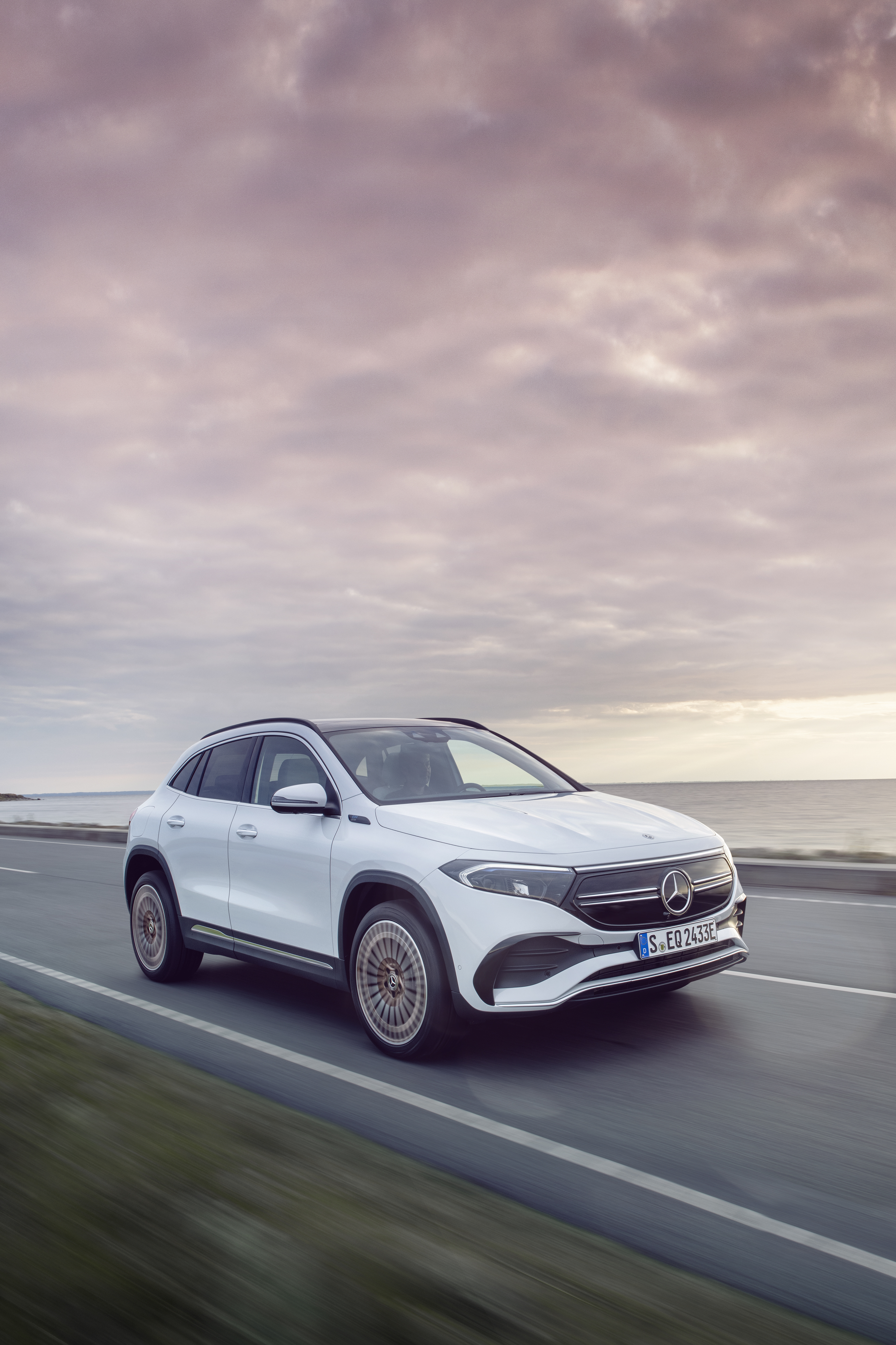 Mercedes-Benz unveils EQA electric SUV with 265 miles of range and ...