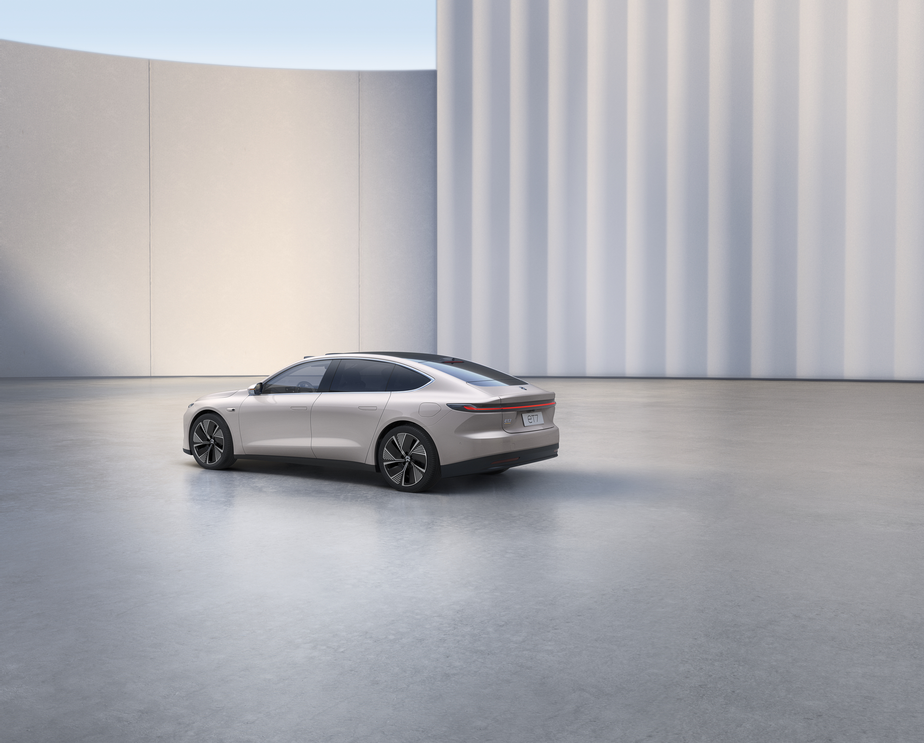 NIO unveils impressive autonomous electric car with a massive battery ...