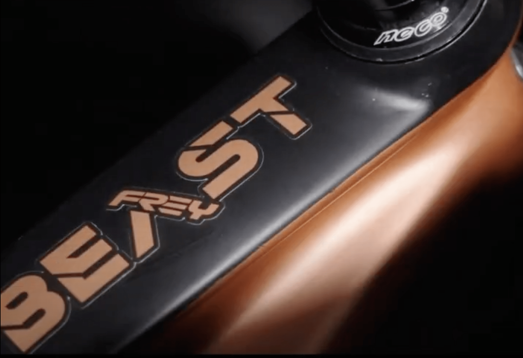 FREY reveals 2 new high-power electric mountain bikes in teaser video ...