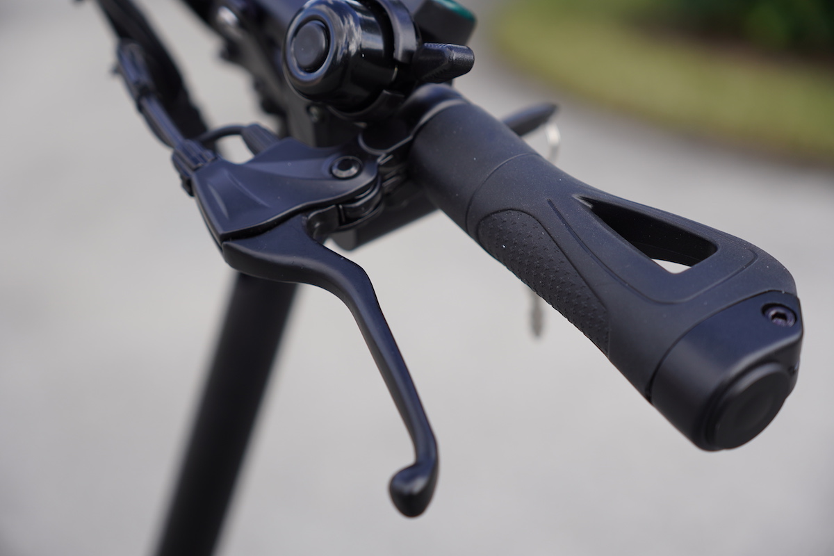 Apollo Ghost review: Testing a 34 mph electric scooter with better ...