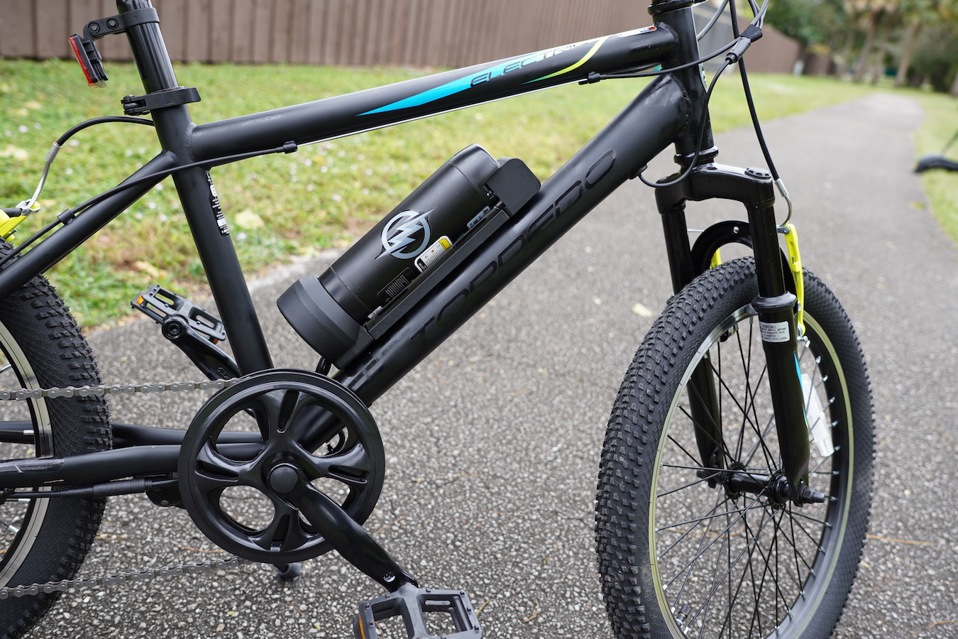 Kent Torpedo review: A kid's e-bike, tested by a fun uncle (and some kids)
