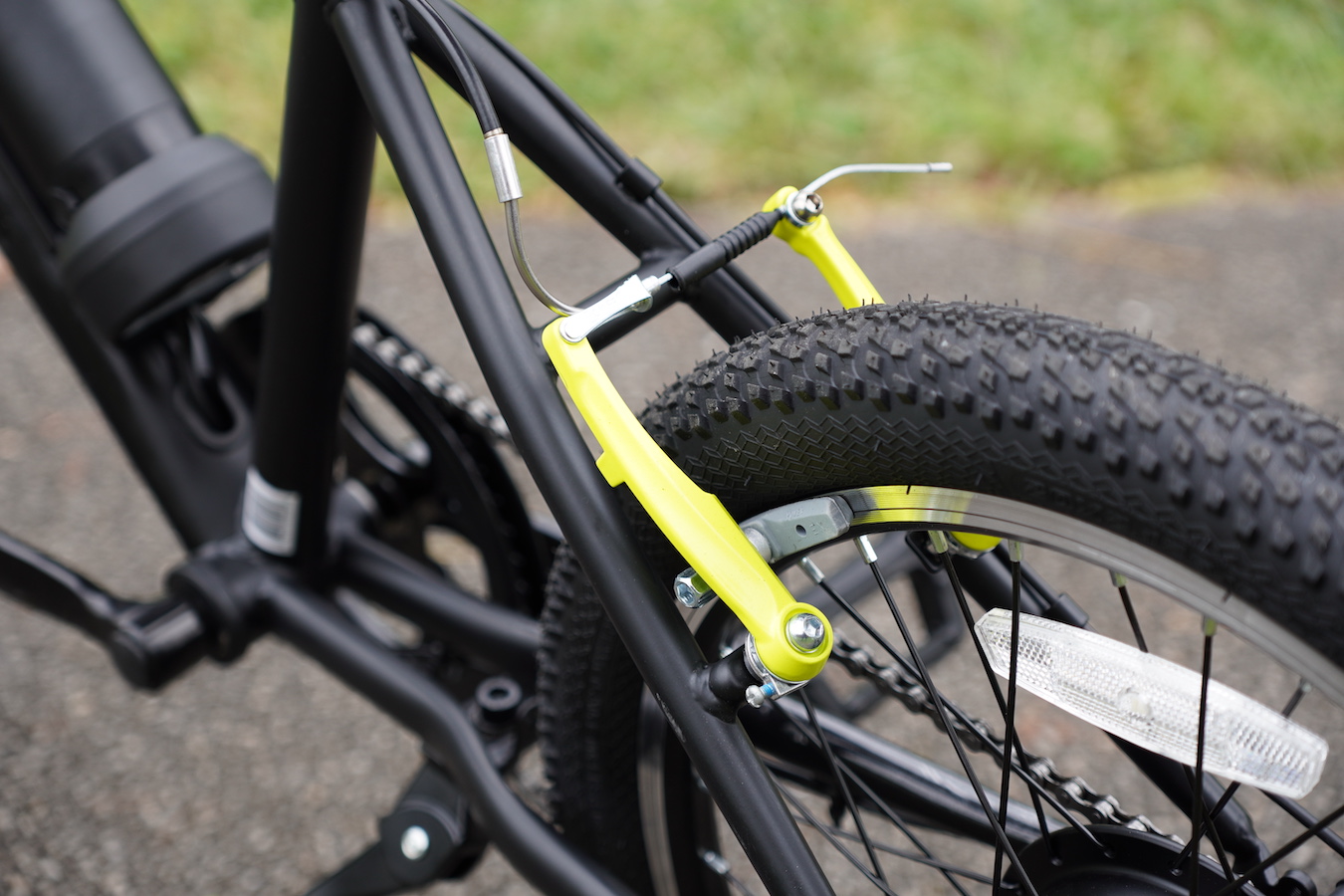 Kent Torpedo review: A kid's e-bike, tested by a fun uncle (and some kids)