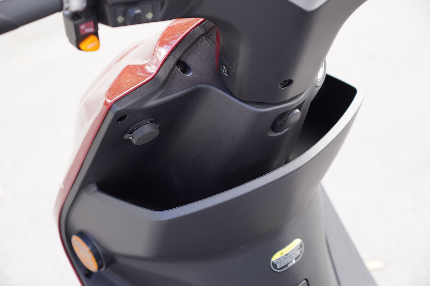 CSC Wiz electric scooter review: America's most affordable fast e-scooter