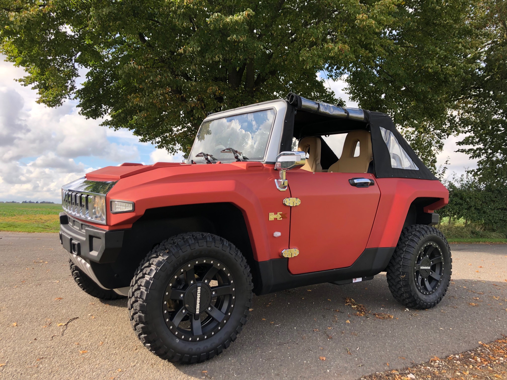 Awesomely weird Alibaba EV of the week: a knockoff electric Hummer!