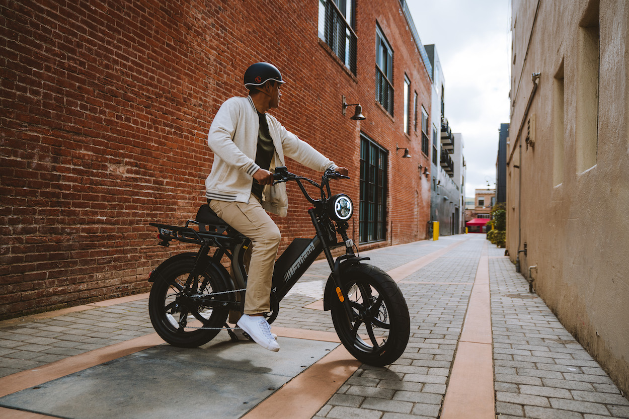 Juiced Scorpion X moped-style electric bike launched at discounted price