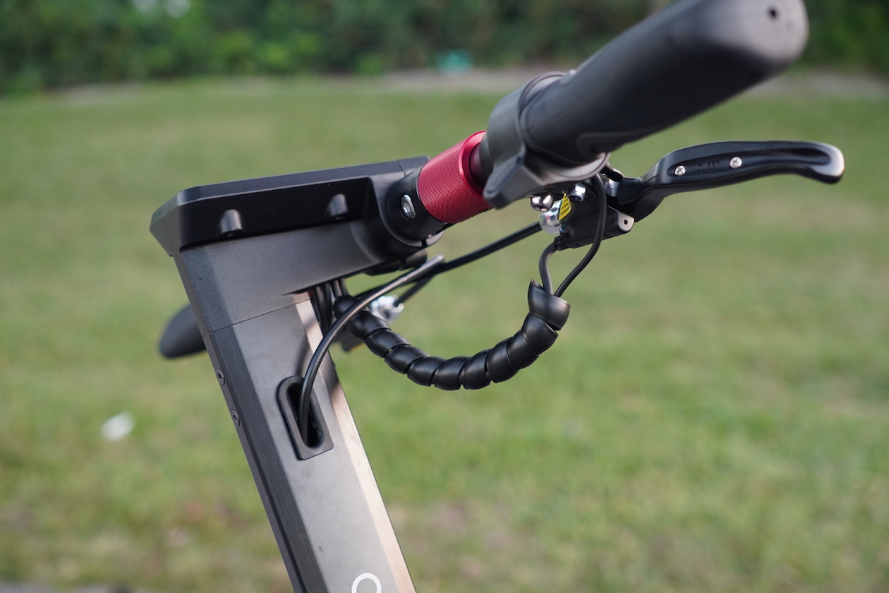 Inokim Quick 4 review: This 25 mph electric scooter is all about the ...