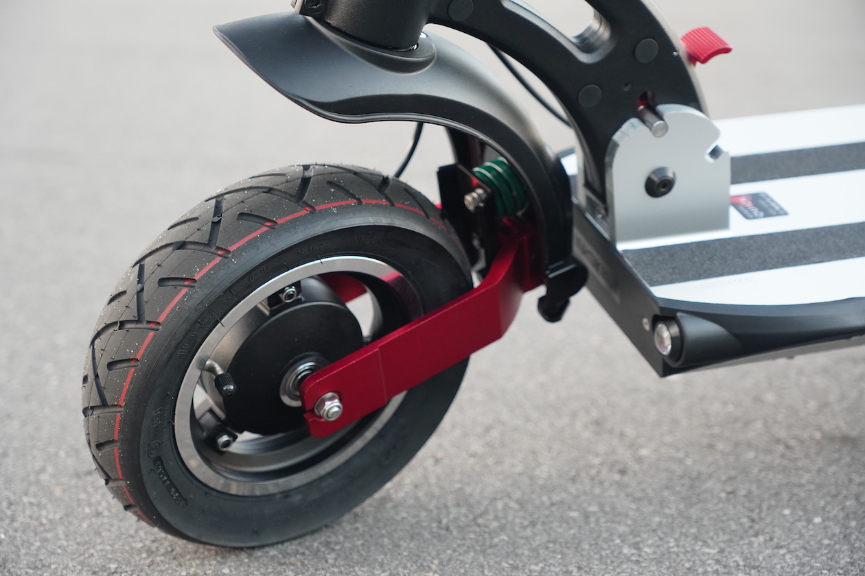 Inokim Quick 4 review: This 25 mph electric scooter is all about the ...