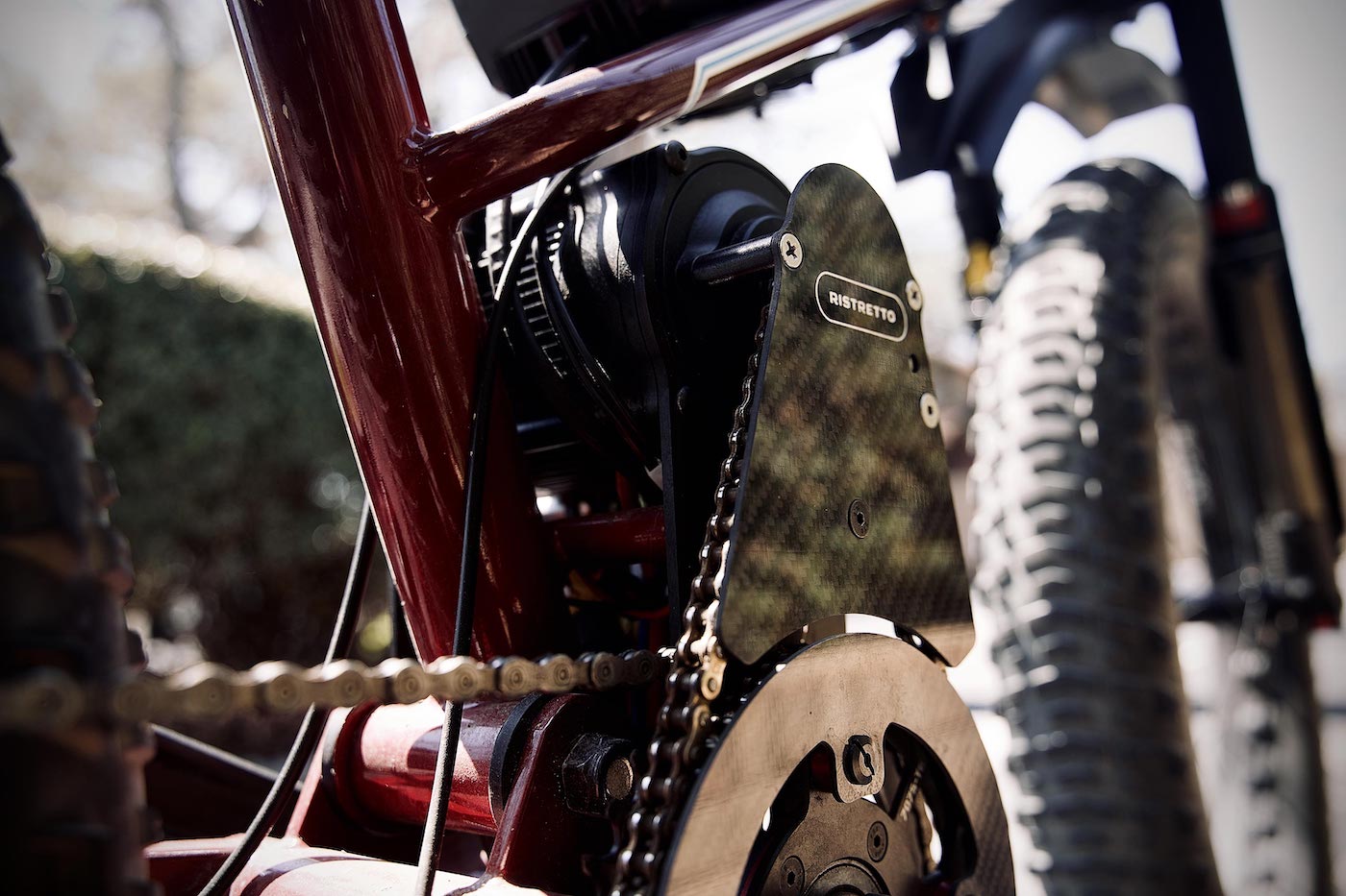 This new 40 MPH electric bike puts a fresh spin on mid-drive mopeds