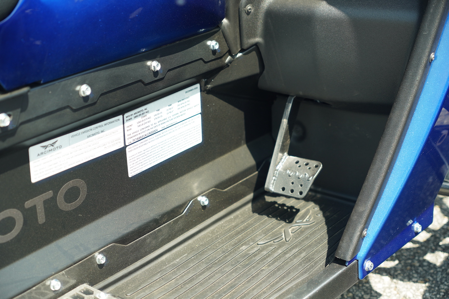 Test ride: Arcimoto 3-wheeled electric vehicles, cranking fun to the max!