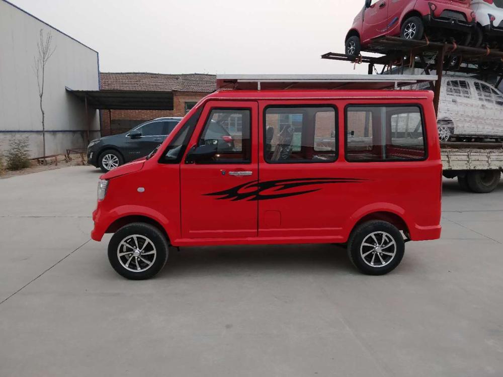 Awesomely Weird Alibaba EV of the Week: a $4,000, 9-seat electric van